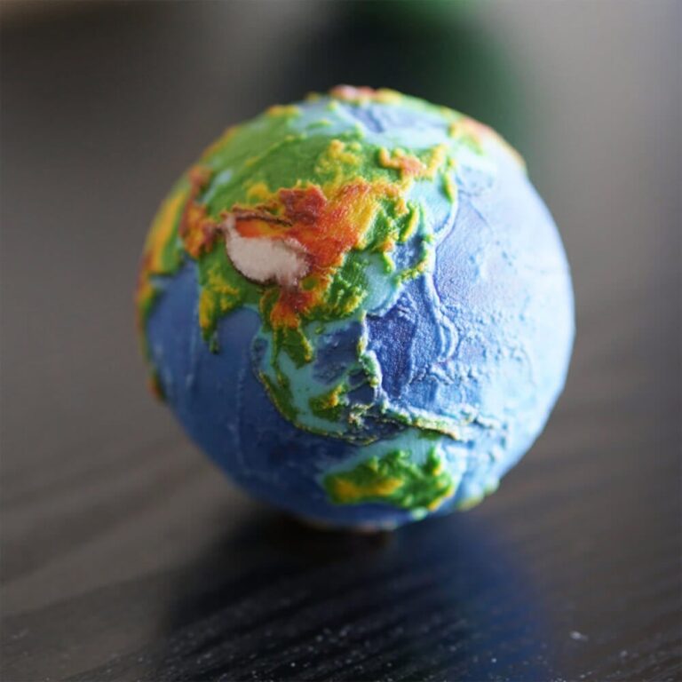 3D-Printed Solar Systems For Your Desktop By Little Planet Factory ...