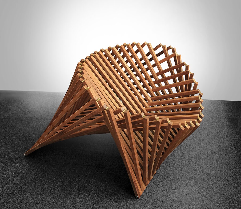 Dutch Designer Built Rising Chair Inspired By Nature | FREEYORK