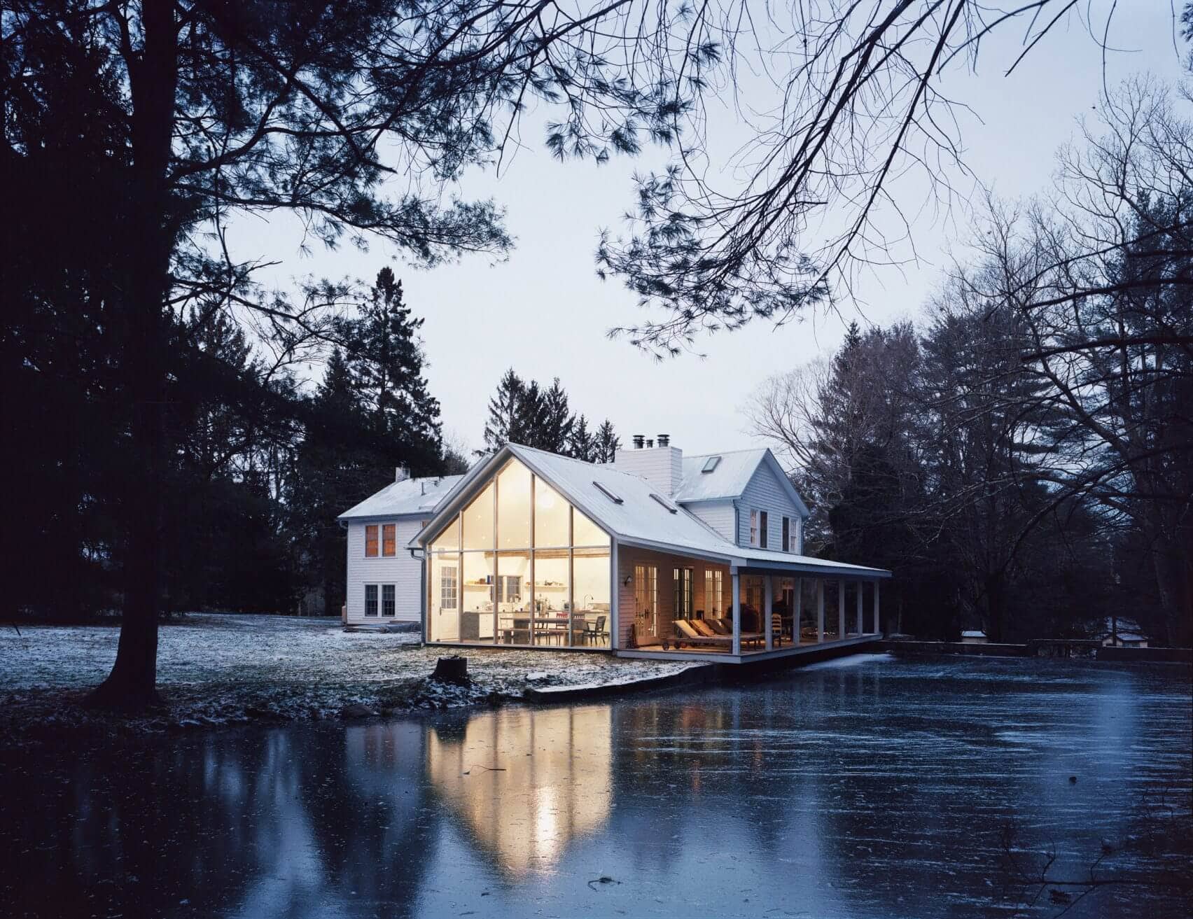 Floating Farmhouse In Rural New York By Tom Givone | FREEYORK