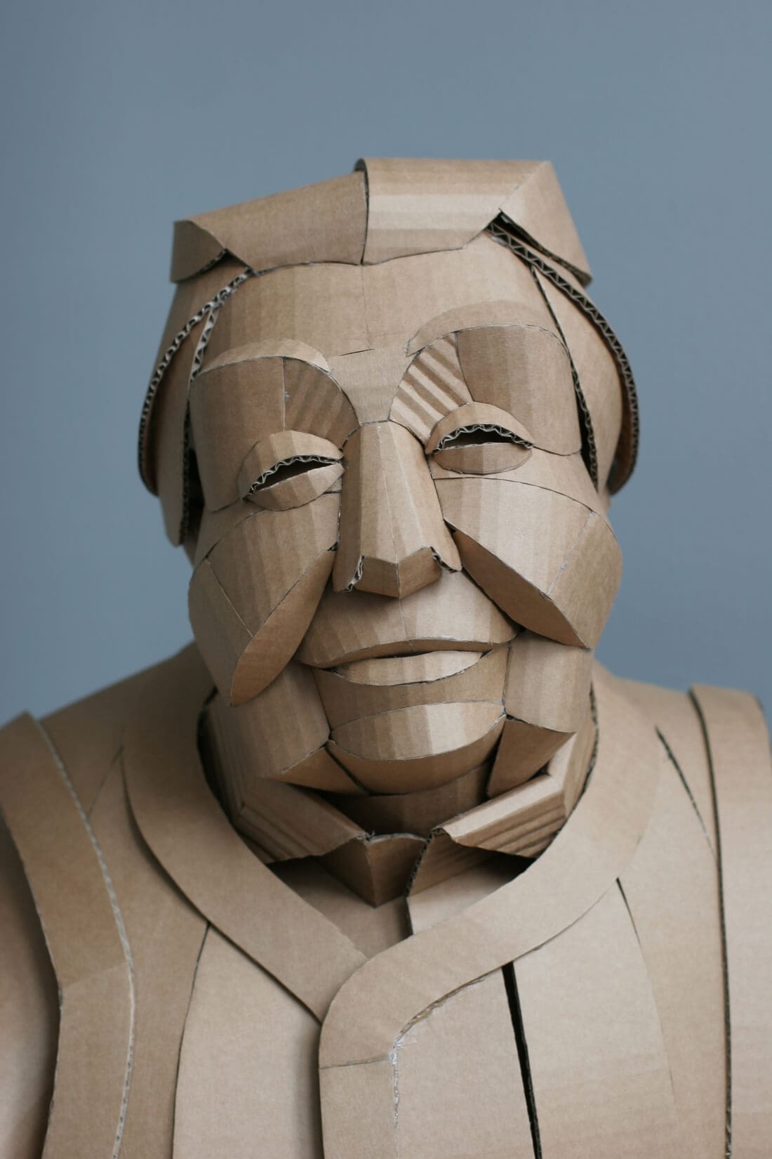 An Artist Creates Giant Sculptures Of Chinese Villagers From Cardboard ...