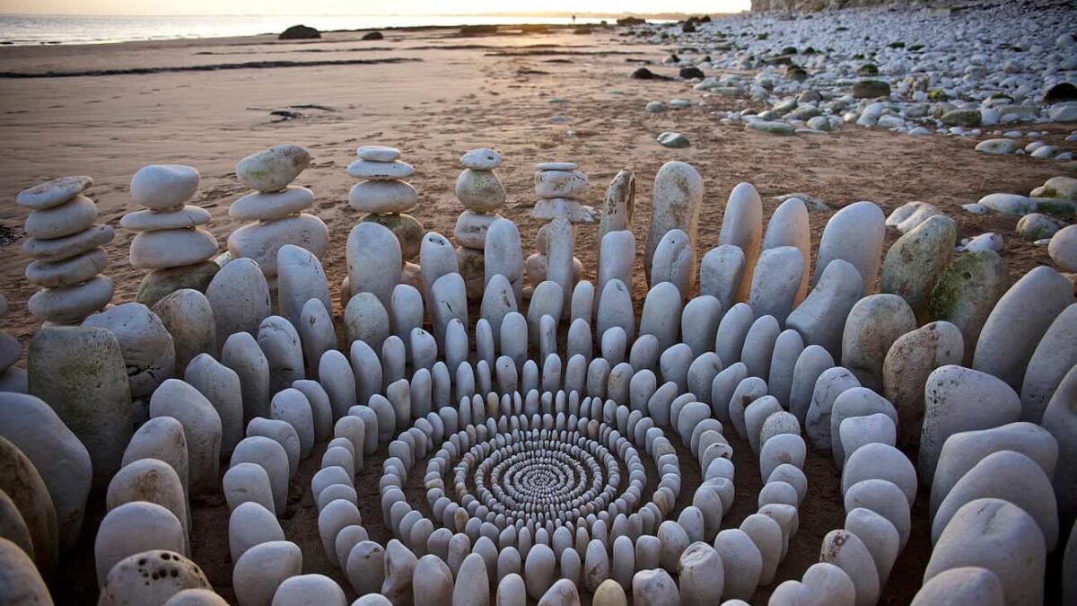 Land Art By Martin Hill And Philippa Jones | FREEYORK
