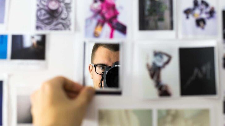 Photographer Removes Smartphones From Photos To Show Our Obsession With ...