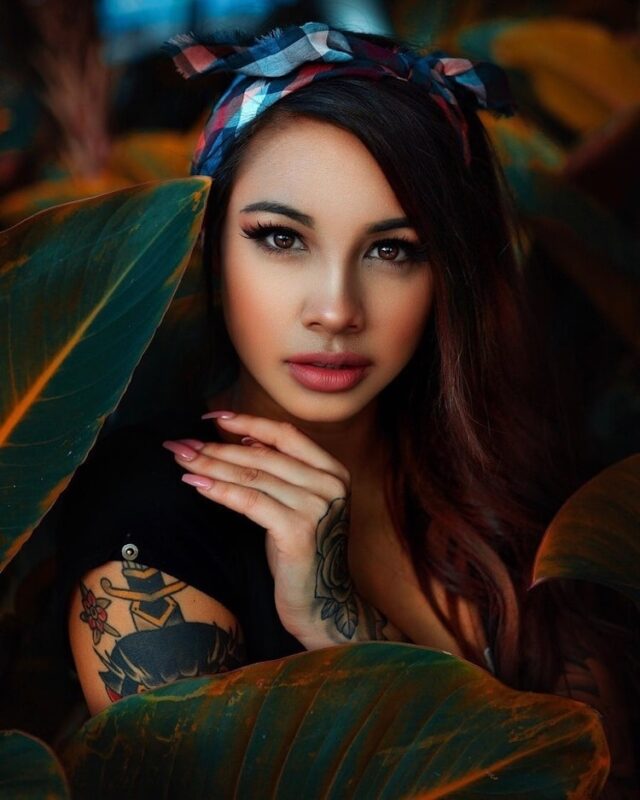 Photographer Geo Leon Shares Backstage Photos Of His Creative Process ...