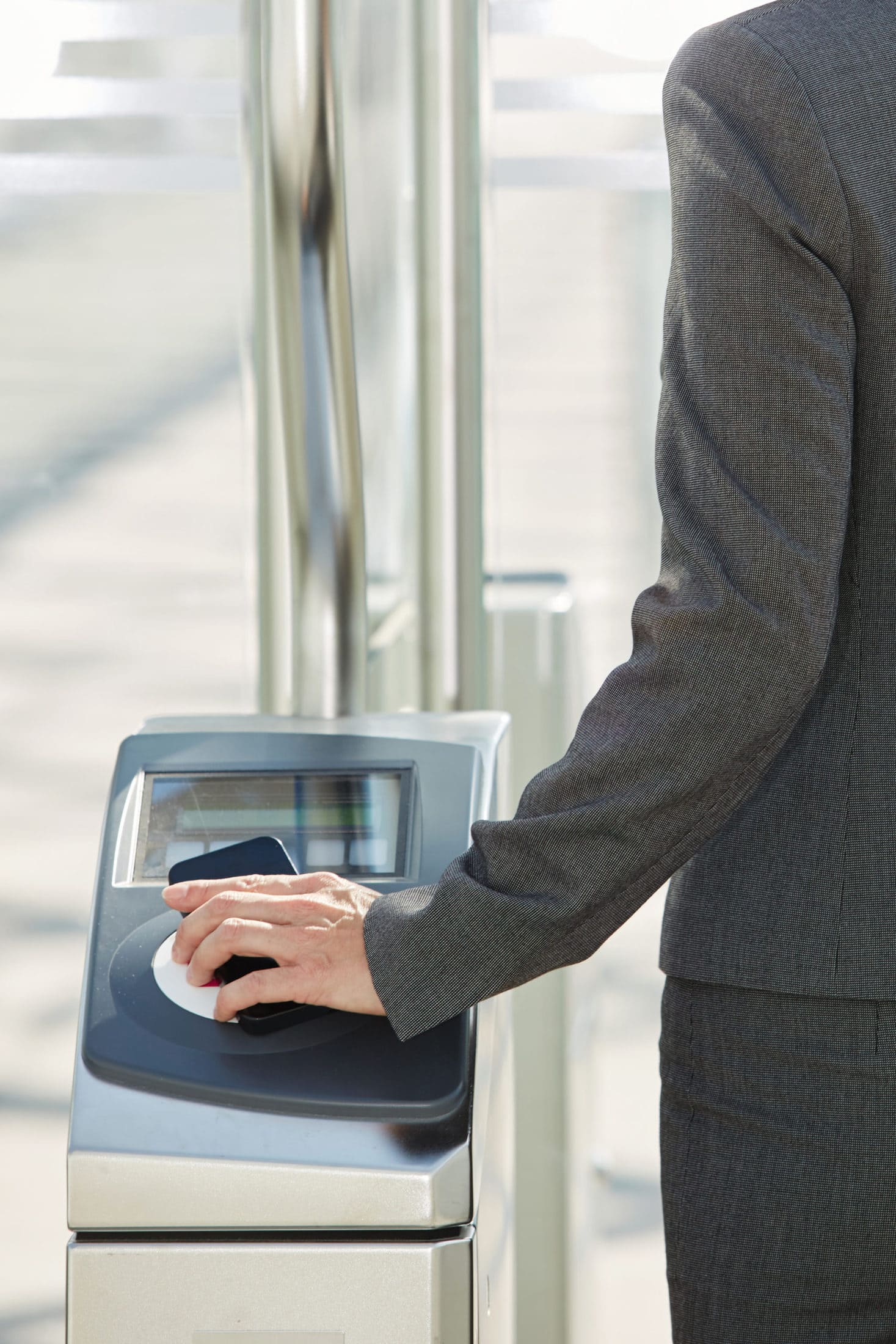 Best Practices For Visitor Access Control | FREEYORK