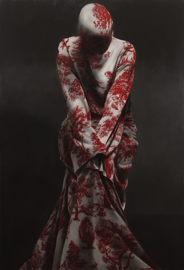 Markus Åkesson Wraps His Subjects In Fabric To Create These Unique ...