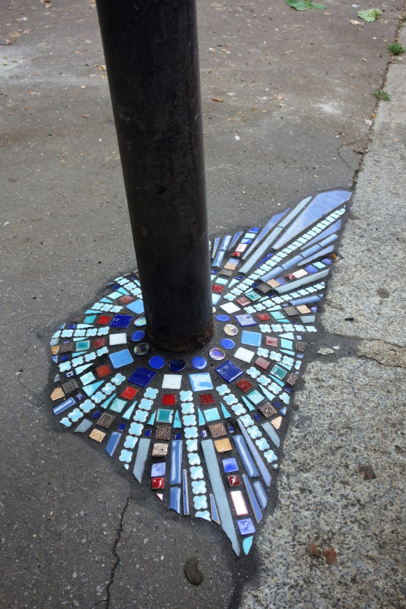 French Artist Ememem "The Pavement Surgeon" Transforms Urban Decay Into ...