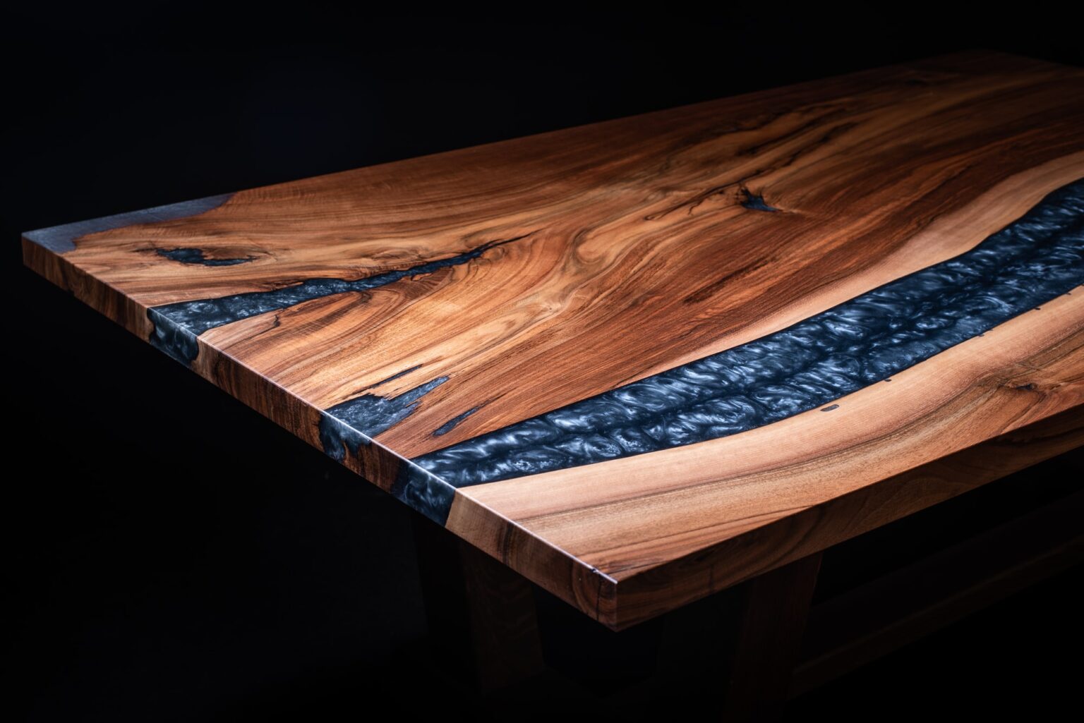 How Resin Furniture Encapsulates Beauty And Inspiration | FREEYORK