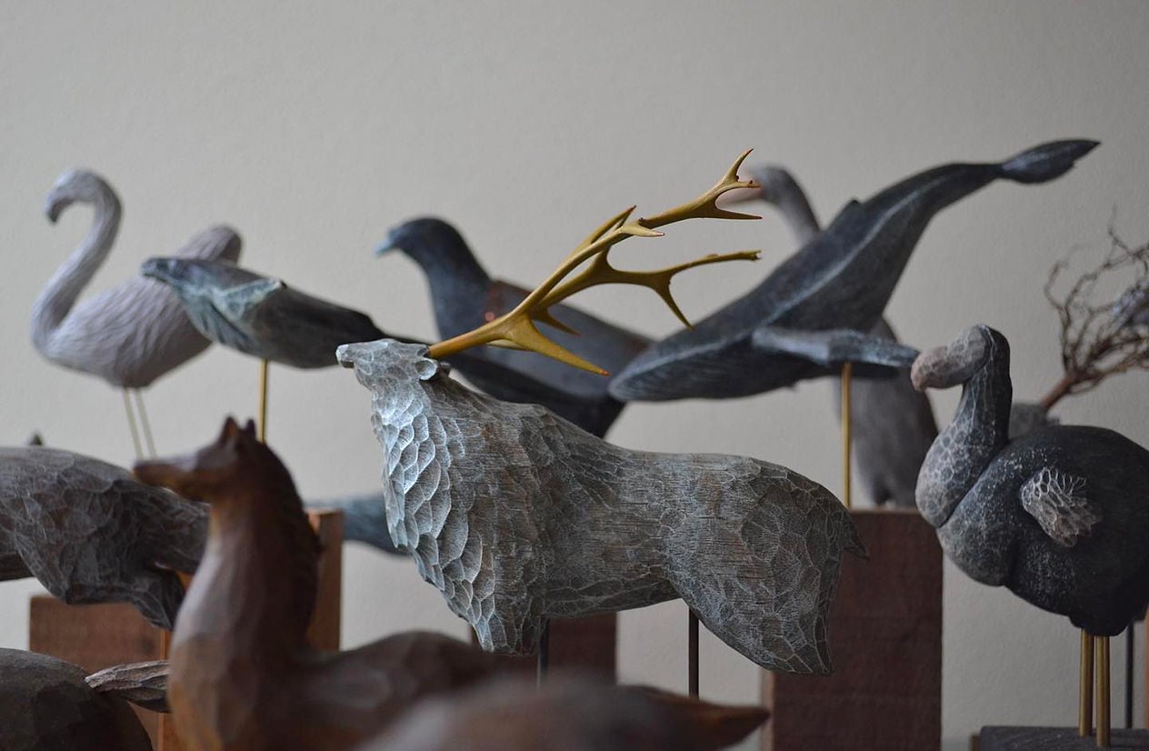 Japanese Woodcarver Tomohiro Suzuki Creates Stunningly Detailed ...