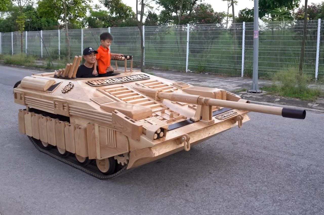 Father Builds Life-Sized Tank From 'World Of Tanks' For His Son | FREEYORK
