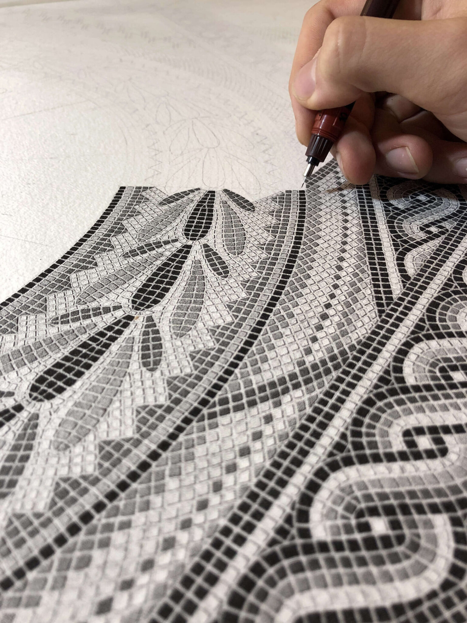 Xavier Casalta: The Artist Who Draws History With Millions Of Dots ...